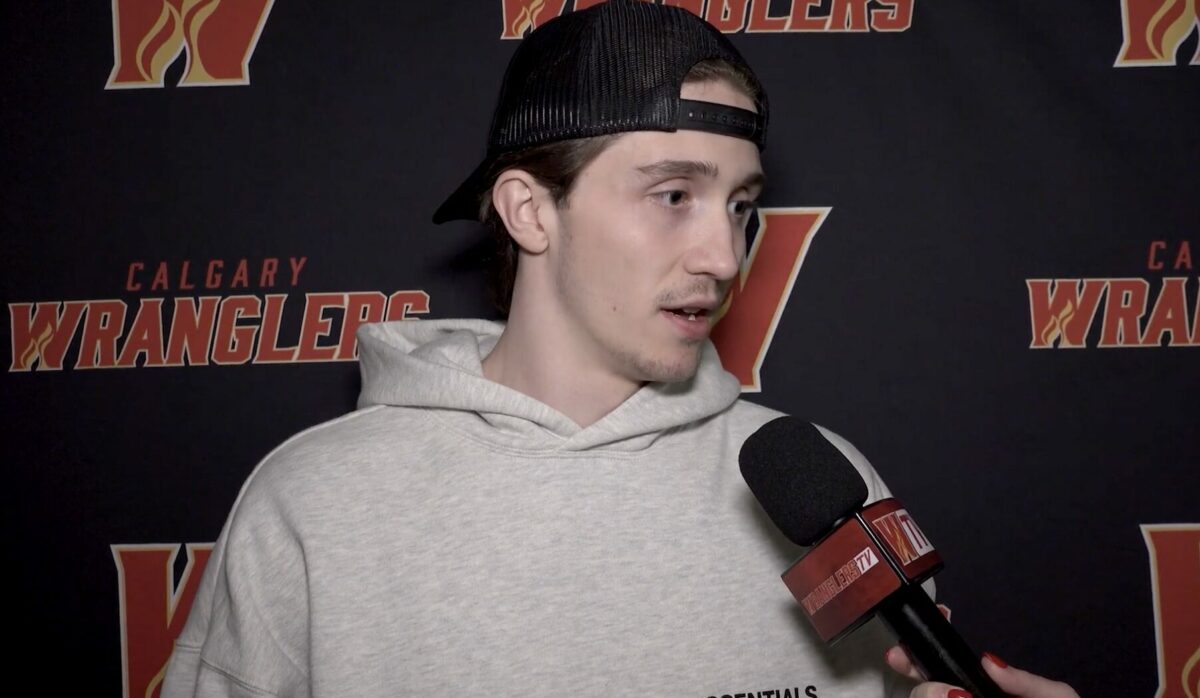 Wranglers Beat Roadrunners 4-3 - Calgary Wranglers